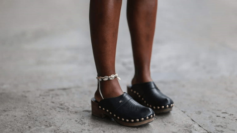 11 Birkenstock Boston Clog Dupes That Are Stylish and Comfortable ...